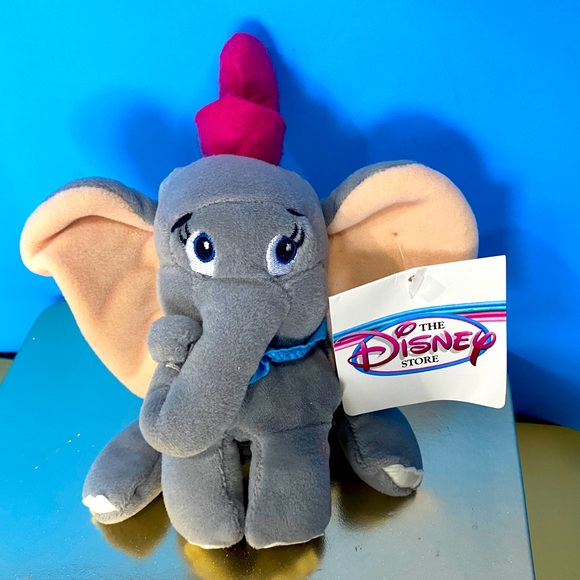 Disney | Toys | Disney Store Nwt Vtg 9s Collectible Dumbo The Elephant ...